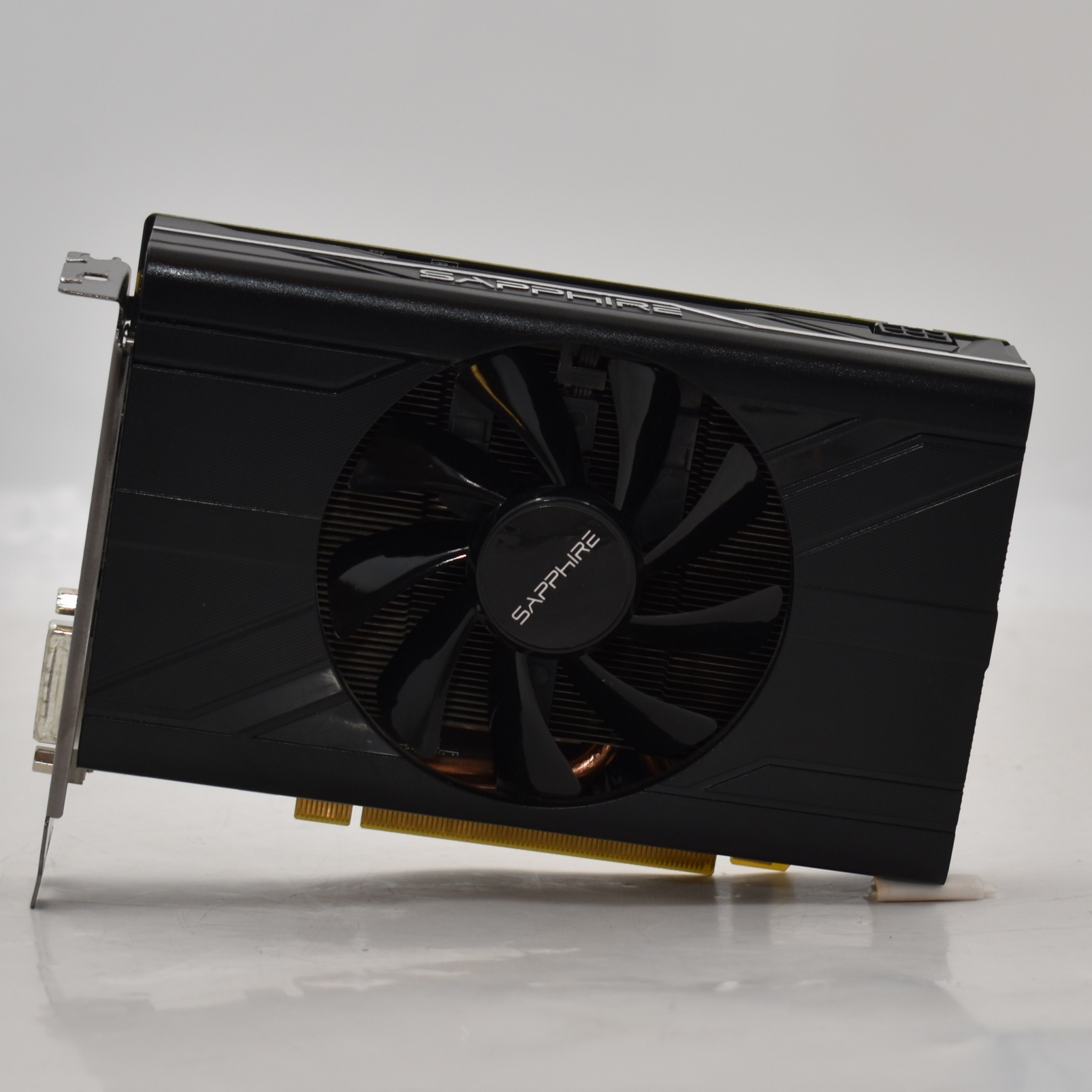 Refurbished Sapphire Pulse Radeon RX 570 ITX 4G Graphis Card